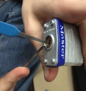 How To Pick A Deadbolt Lock (Guide)